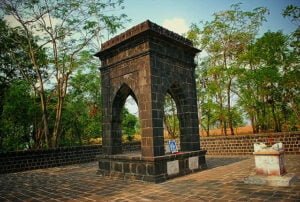 Rajmahal of Pachad: A Historical and Cultural Treasure of Maharashtra ...