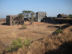 Jaigad Fort: Famous Historic and Scenic Fortress - E India Tourism