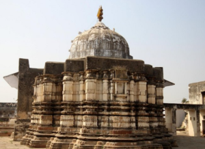 Varah Temple: Famous Ancient Temple of Lord Vishnu in Pushkar - E India ...