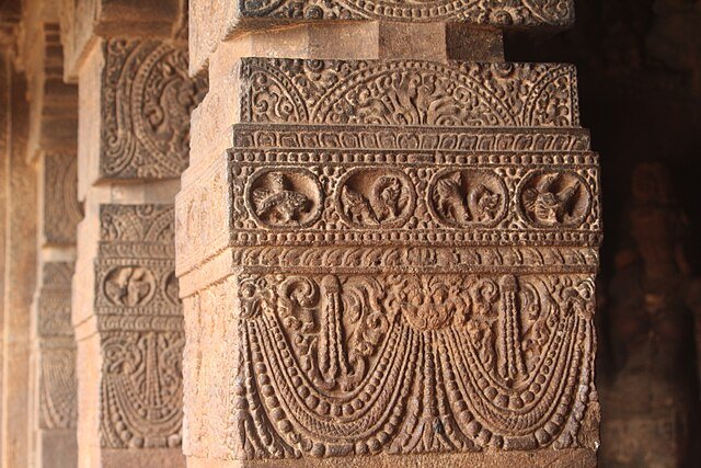 Exploring The Ancient Wonders of Badami Caves: A Complete Travel Guide ...