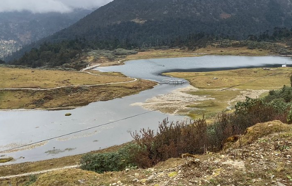 Panga Teng Tso Lake: A Serene Himalayan Getaway Amidst Pristine ...